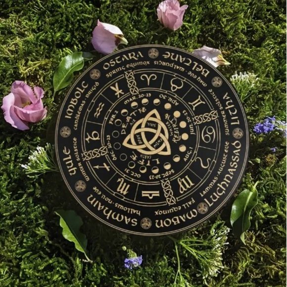 Games | Trinity Celtic Knot Pendulum Board | Poshmark